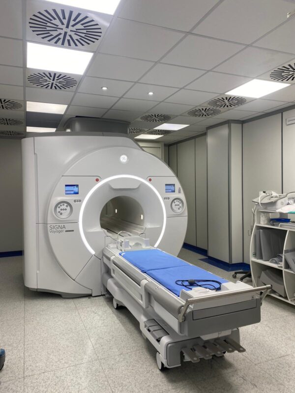 Palermo, a Villa Sofia la nuova risonanza magnetica con intelligenza ...