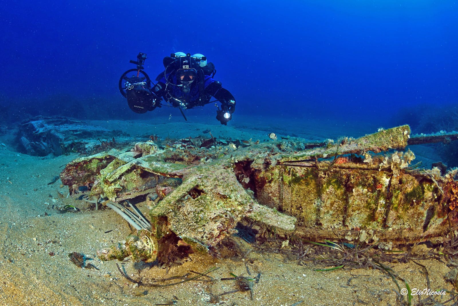 Un caccia tedesco Junkers Ju 88 della Seconda Guerra mondiale scoperto ...